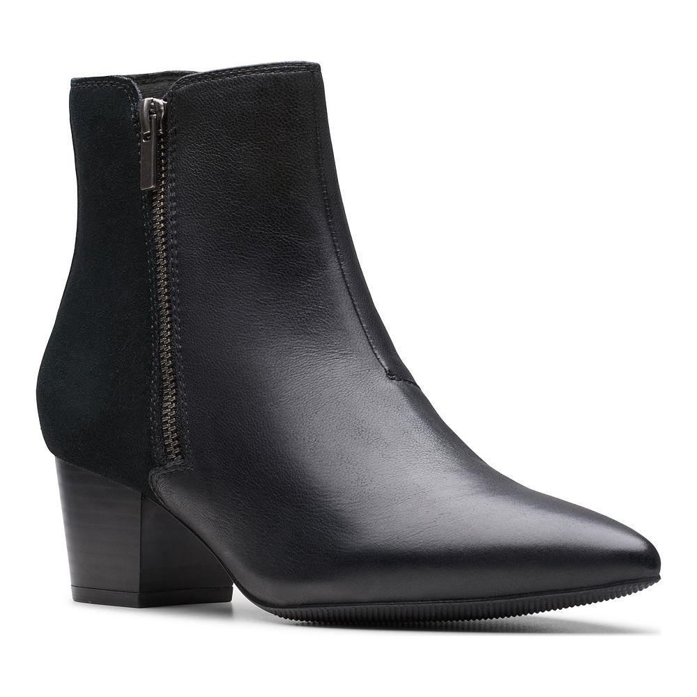 Clarks® Ellanie Vibe Women's Leather Ankle Boots