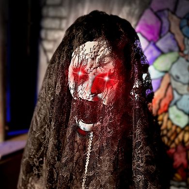 Haunted Hill Life Size Animatronic Demon Bride with Lights and Sound ...