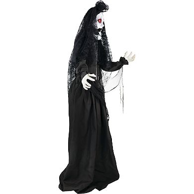 Haunted Hill Life Size Animatronic Demon Bride with Lights and Sound ...