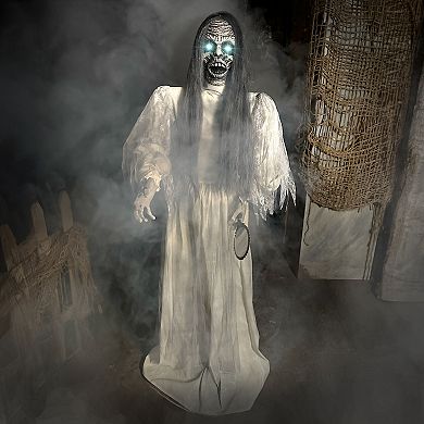 Haunted Hill Life Size Ghost Woman Animatronic Indoor / Covered Outdoor ...