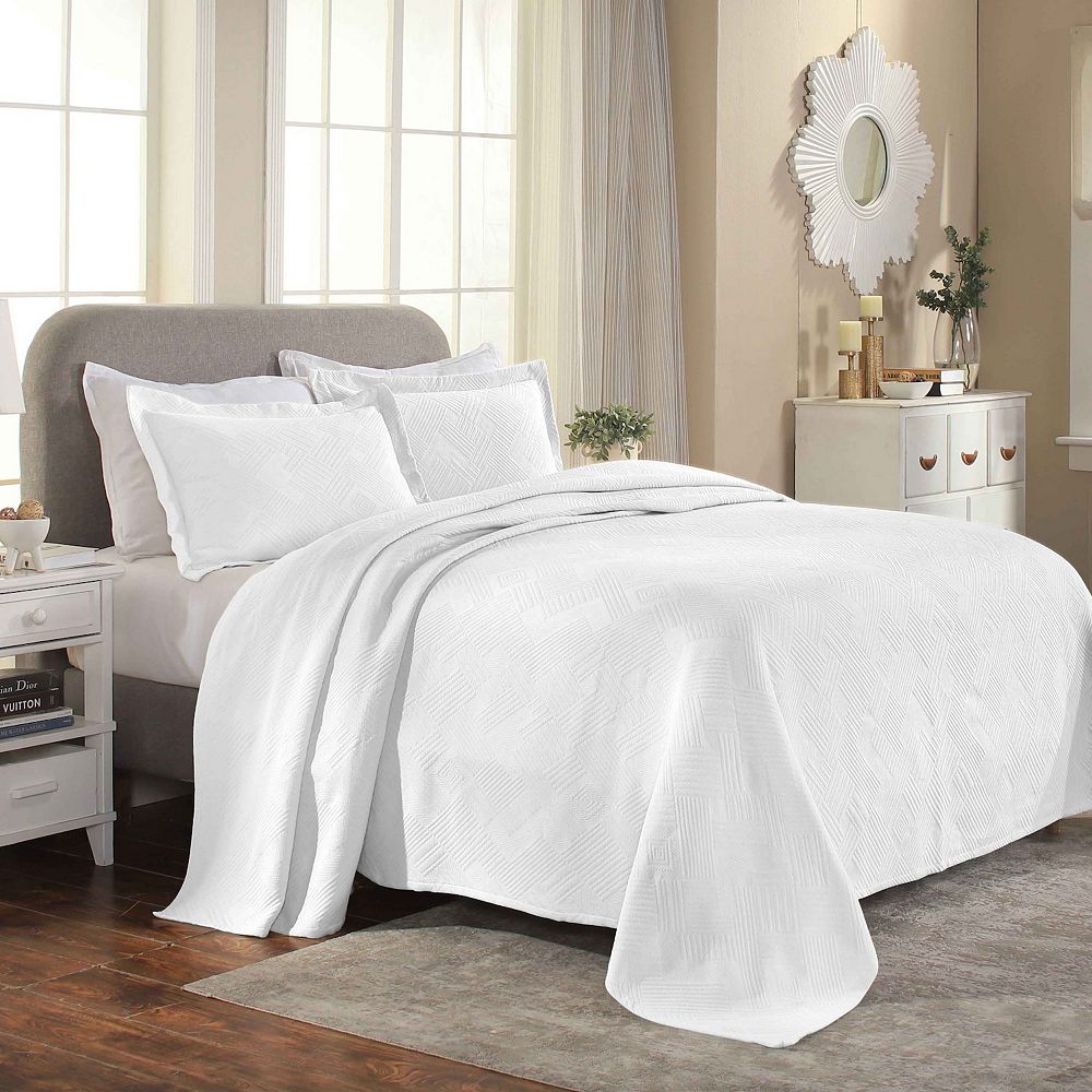 SUPERIOR Geometric Fret Cotton Jacquard Matelasse Bedspread Set with Shams