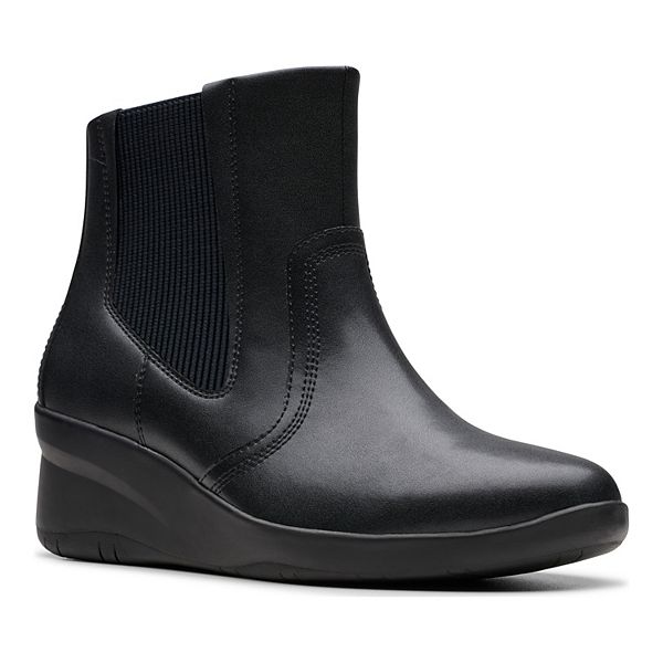 Clarks® Suttyn Rae Women's Leather Wedge Ankle Boots