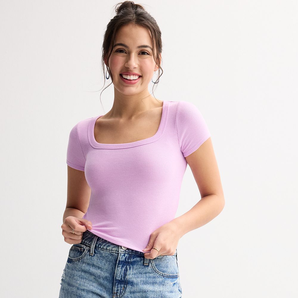 Juniors' SO® Cropped Short Sleeve Square Neck Drapey Ribbed Tee