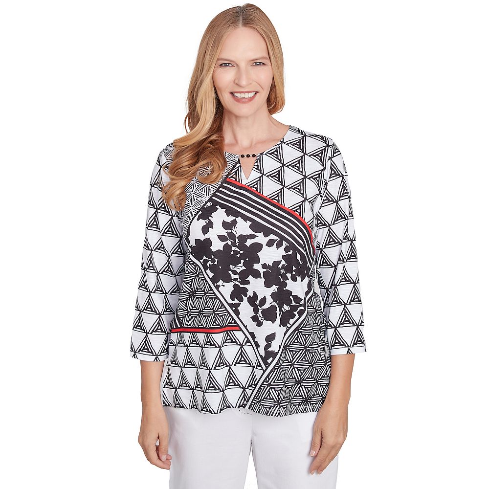 Petite Alfred Dunner Geometric Multi Textured Patchwork Top