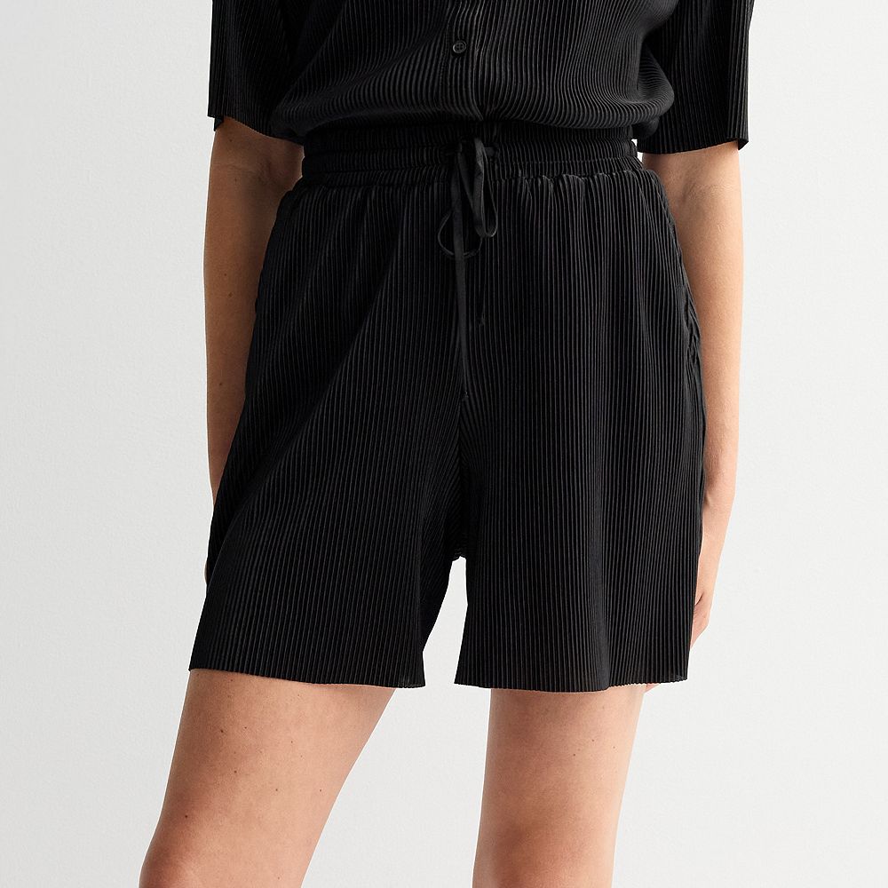 Women's INTEMPO™ Plisse Shorts