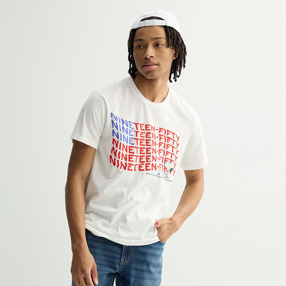 Men's Peanuts Snoopy & Woodstock "Nineteen-Fifty" Flag Graphic Tee