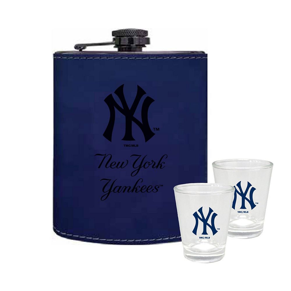 The Memory Company New York Yankees Three-Pack 8oz. Leather Flask & 2oz ...