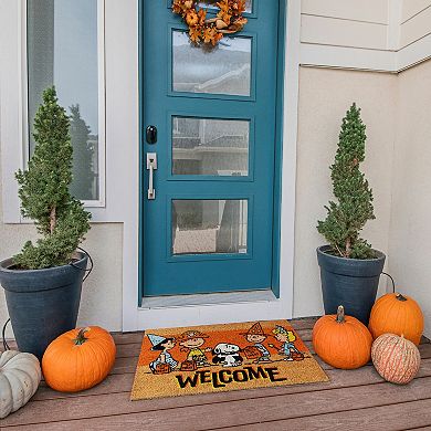 Peanuts Fall Gang Coir Indoor / Outdoor Doormat