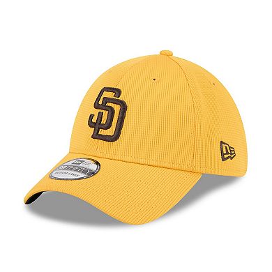 Men's New Era Gold San Diego Padres 2025 Spring Training 39THIRTY Flex Hat