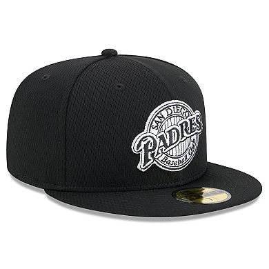 Men's New Era Black San Diego Padres 2025 MLB Clubhouse 59FIFTY Fitted Hat