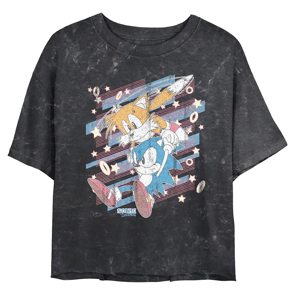 Juniors' Sonic The Hedgehog Tails Helping Sonic Cropped Graphic Tee