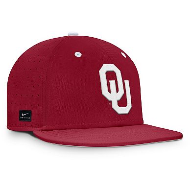 Men's Nike Crimson Oklahoma Sooners On-Field Dugout True Performance Fitted Hat