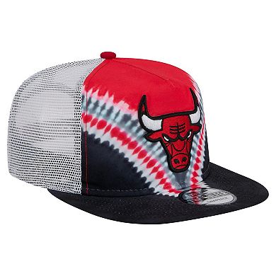 Men's New Era Black/Red Chicago Bulls Throwback Dye Golfer Snapback Hat
