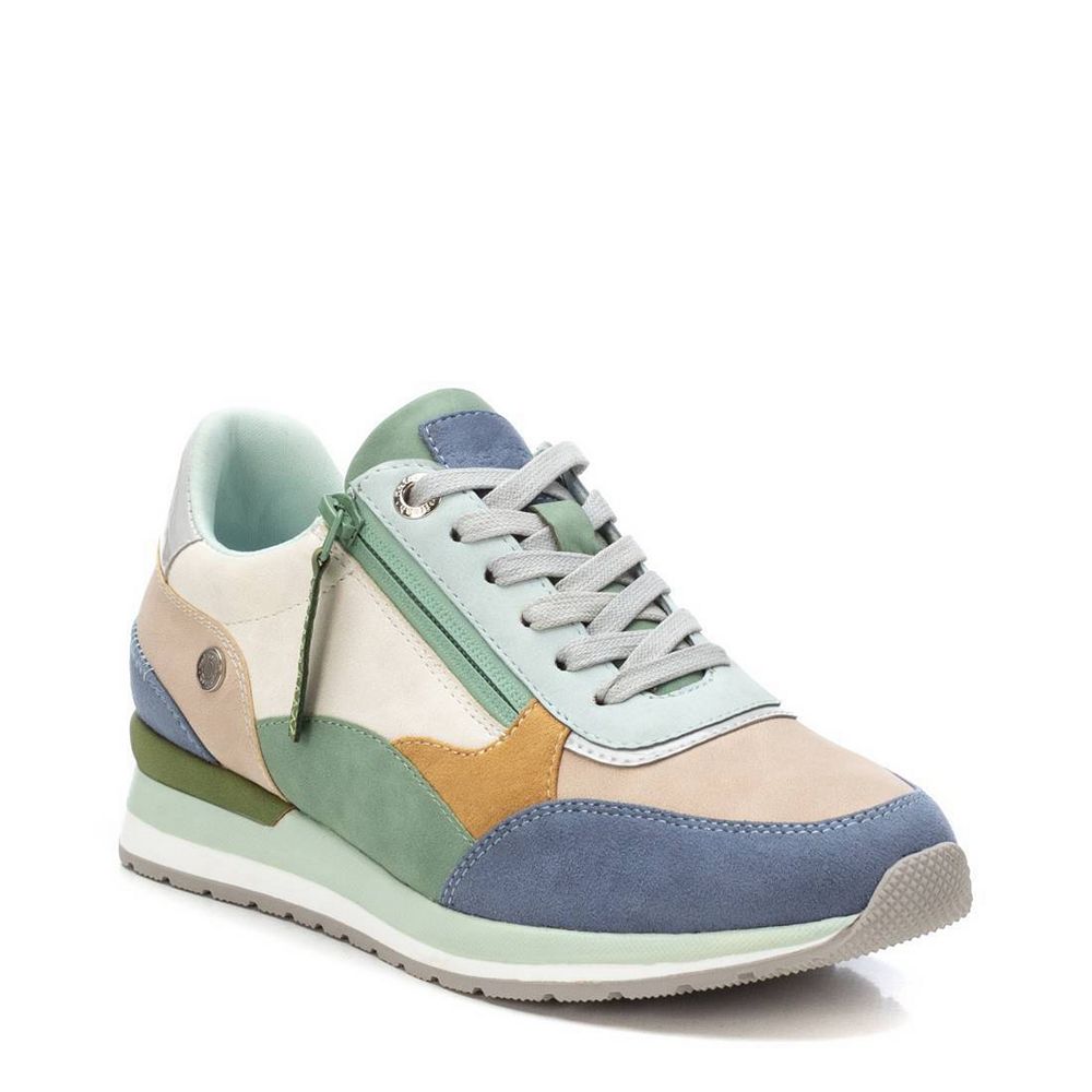 Women's Refresh Collection Casual Sneakers