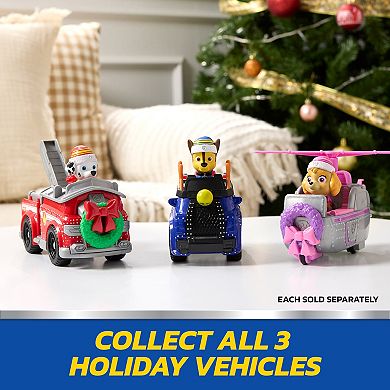 PAW Patrol Chase Holiday Cruiser with Reindeer Antlers & Chase Toy Figure