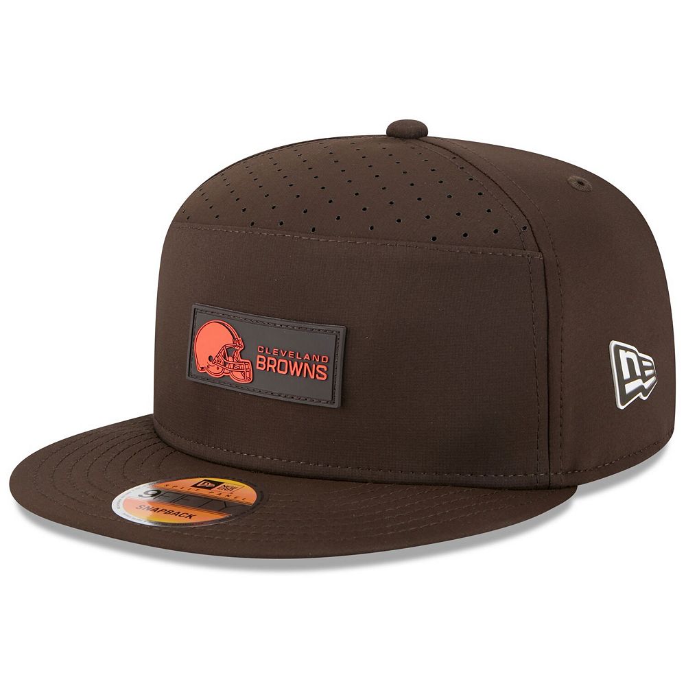 Men's New Era Brown Cleveland Browns 2025 Sideline Split Panel 9FIFTY ...