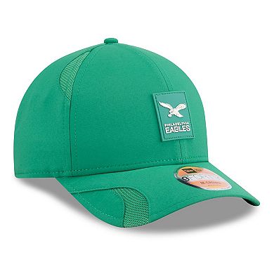 Men's New Era Kelly Green Philadelphia Eagles 2025 Sideline Throwback M-Crown 9FORTY Adjustable Hat