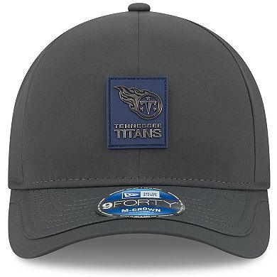 Men's New Era Charcoal Tennessee Titans 2025 Sideline Cold Weather ...