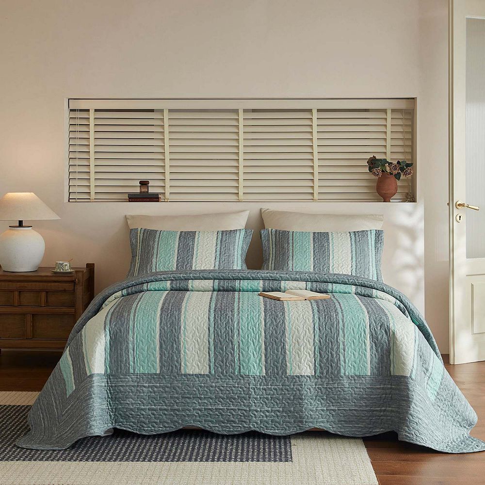 Marcielo 3-Piece Lightweight Polyester Modern Striped Quilt Bedspread Set