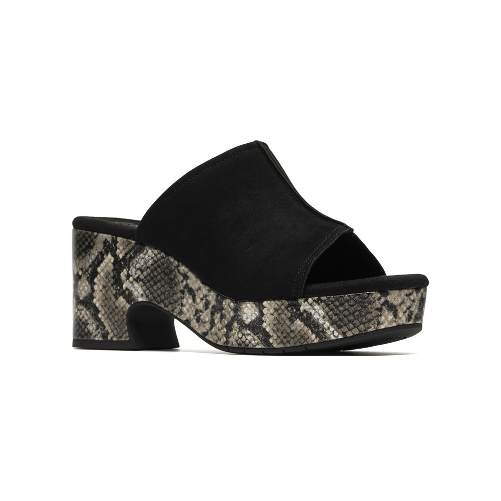 Clarks® Nerisa Vine Women's Wedge Sandals