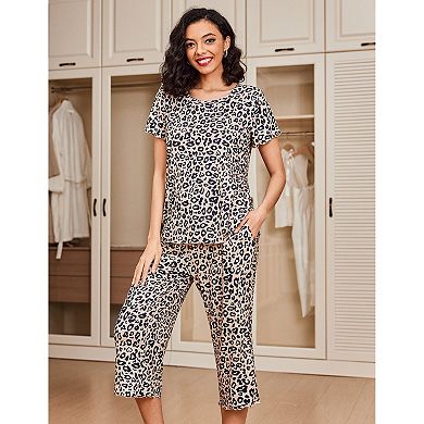 Ekouaer Women's Lettuce-Trim Short Sleeve Top & Capri Pajama Set