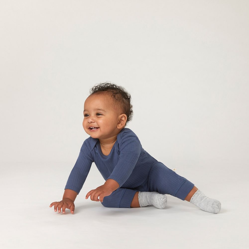 Baby Huggies Babywear® Organic 2-Pack Bodysuits & Pants Set