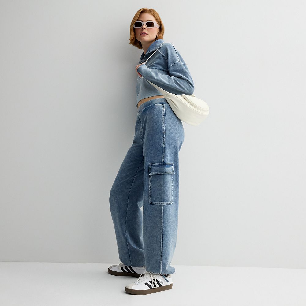 Juniors' Vanilla Star Ultra-Cozy Cargo Pants & Colorblock Shirt ...